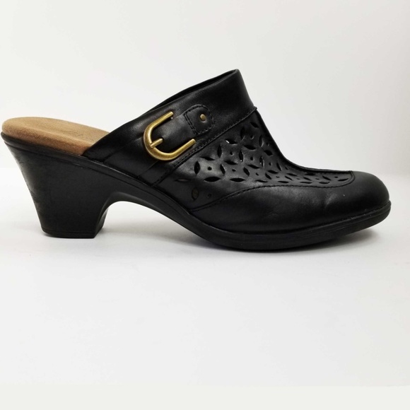 Clarks | Shoes | Clarks Bendables Women 9 Mules 8567 Black Leather ...
